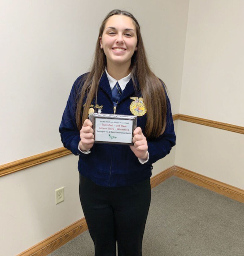 Teen of the Week: Waterford junior Allison Huck digs up the dirt for ...